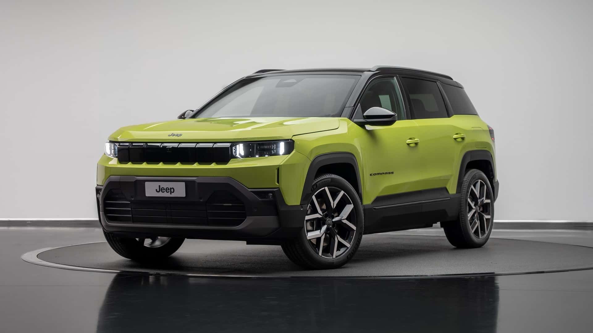 Jeep Compass 2025: diseño clásico, tecnología eléctrica – autoinsignia.mx